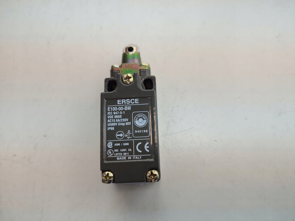 Wyłącznik krańcowy (metalowy) ERSCE E100-00-BM - 13650613357 - oficjalne archiwum Allegro