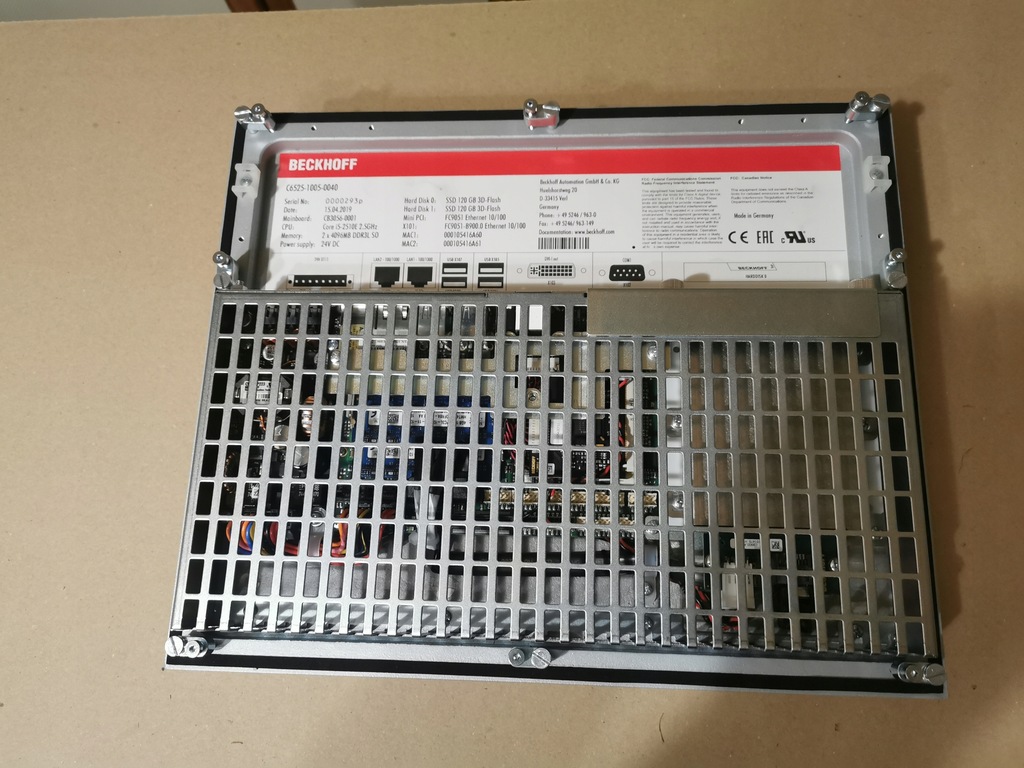 Komputer przemysłowy Beckhoff C6525 - 11412481118 - oficjalne archiwum ...