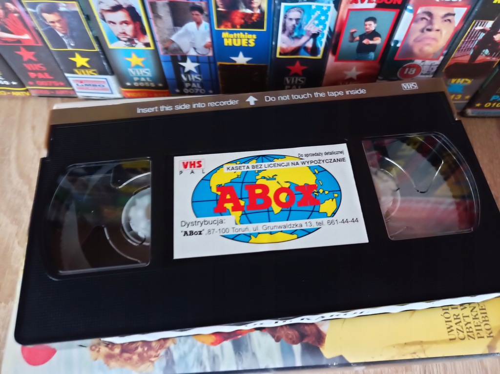 Купить О, Чарльз VHS: отзывы, фото и характеристики на Aredi.ru ...