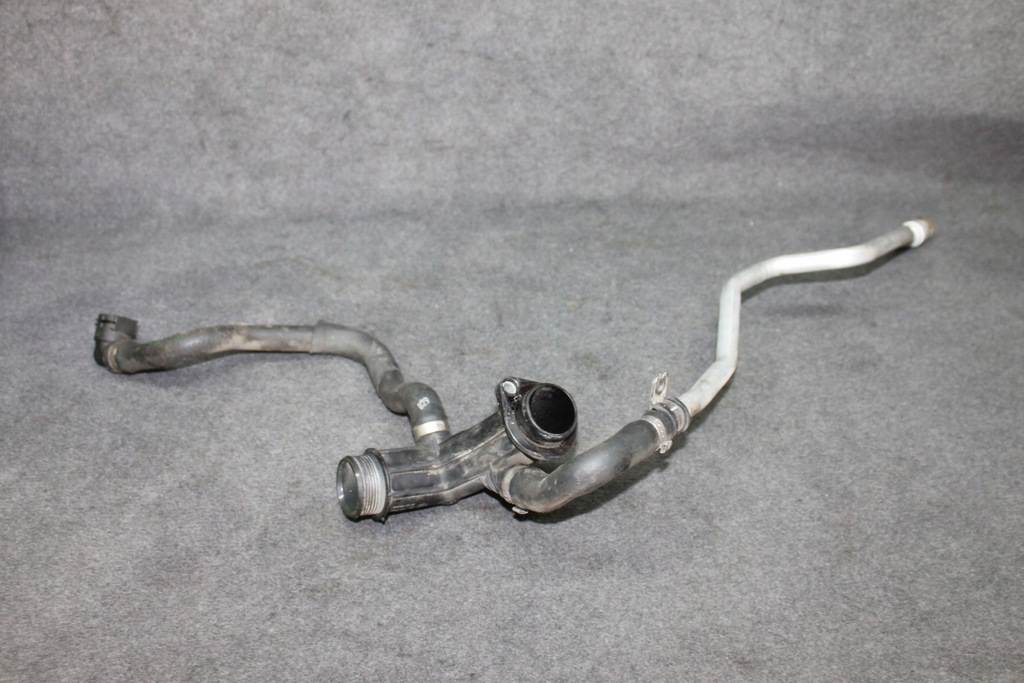 BMW G30 G11 G05 M50IX - PRZEWÓD WODY RURKA KRÓCIEC - 13482798530 ...