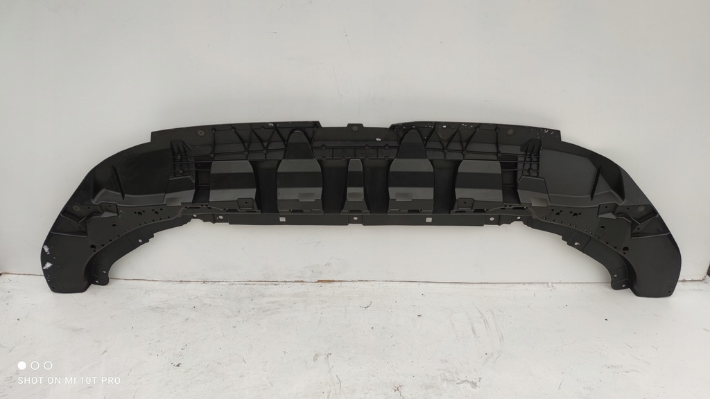 OSŁONA POD ZDERZAK AUDI Q8 S-LINE 4M8 - 13102912178 - oficjalne ...