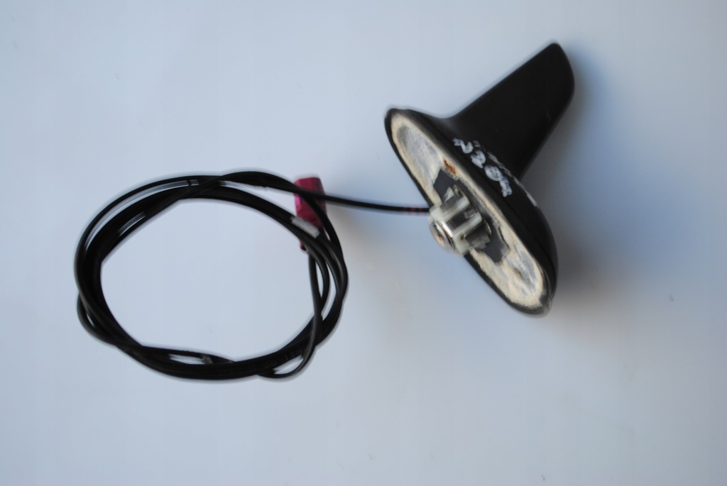 ANTENA DACHOWA MERCEDES W204 LIFT KOMBI EU - 11417961262 - oficjalne ...