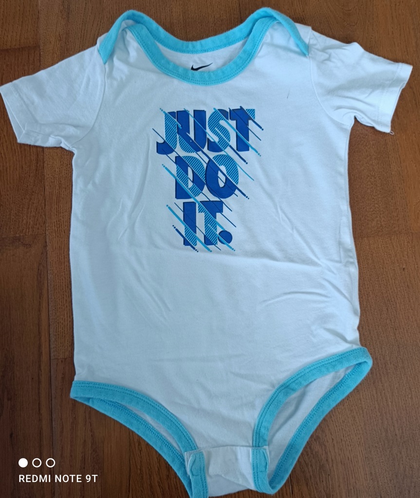 NIKE BODY BIAŁE KRÓTKI RĘKAW 86/92CM 2 LATA - 12339920292 - oficjalne archiwum Allegro