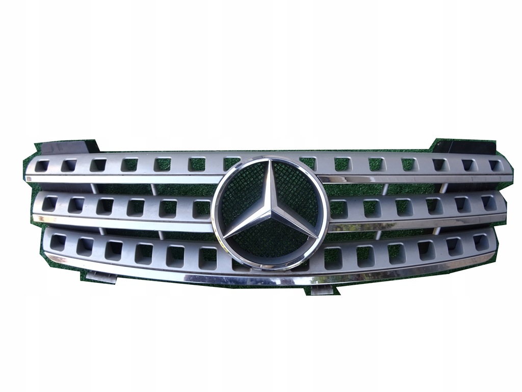 GRILL ATRAPA ZNACZEK MERCEDES W164 ML A1648880323 - 12540980391 ...
