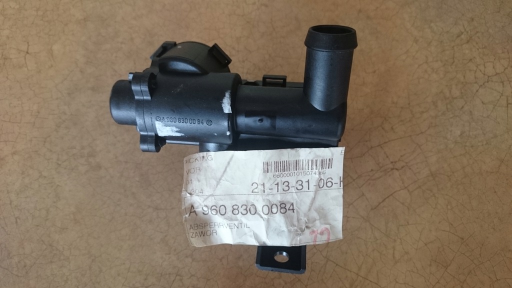 ZAWÓR NAGRZEWNICY MERCEDES MP4 9608300084 - 9342710776 - oficjalne ...