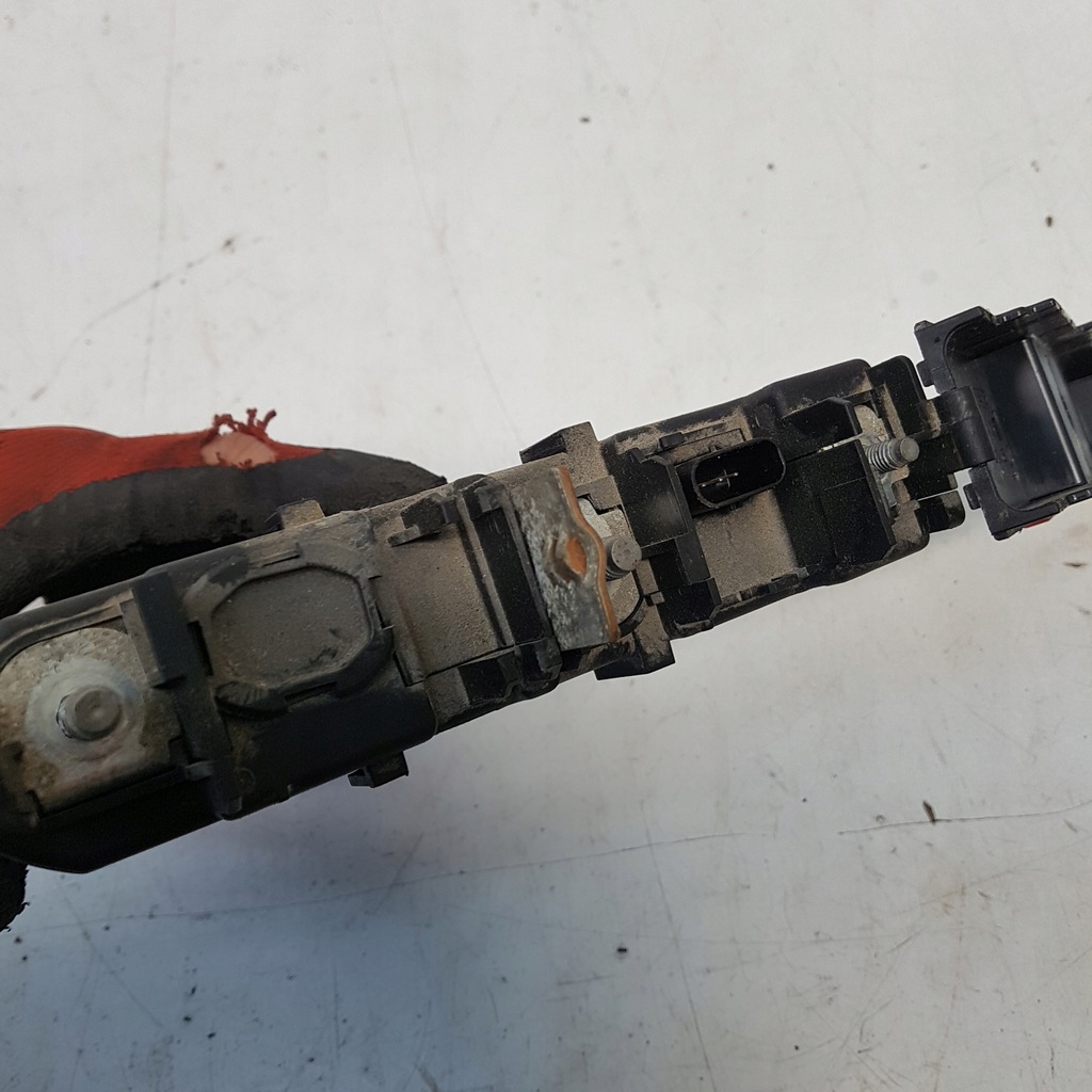 KLEMA BEZPIECZNIK MERCEDES W207 2075402750 - 7837220953 - oficjalne ...