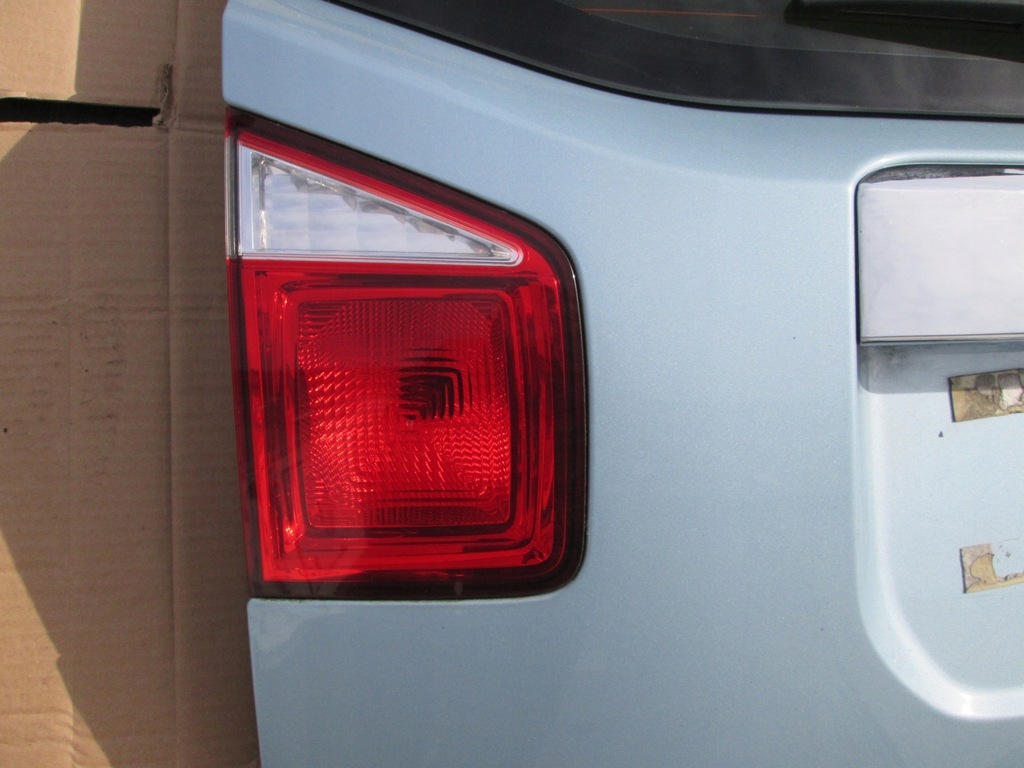 CHEVROLET ORLANDO LAMPA TYL LEWA TYLNA W KLAPE - 9077554979 - oficjalne archiwum Allegro