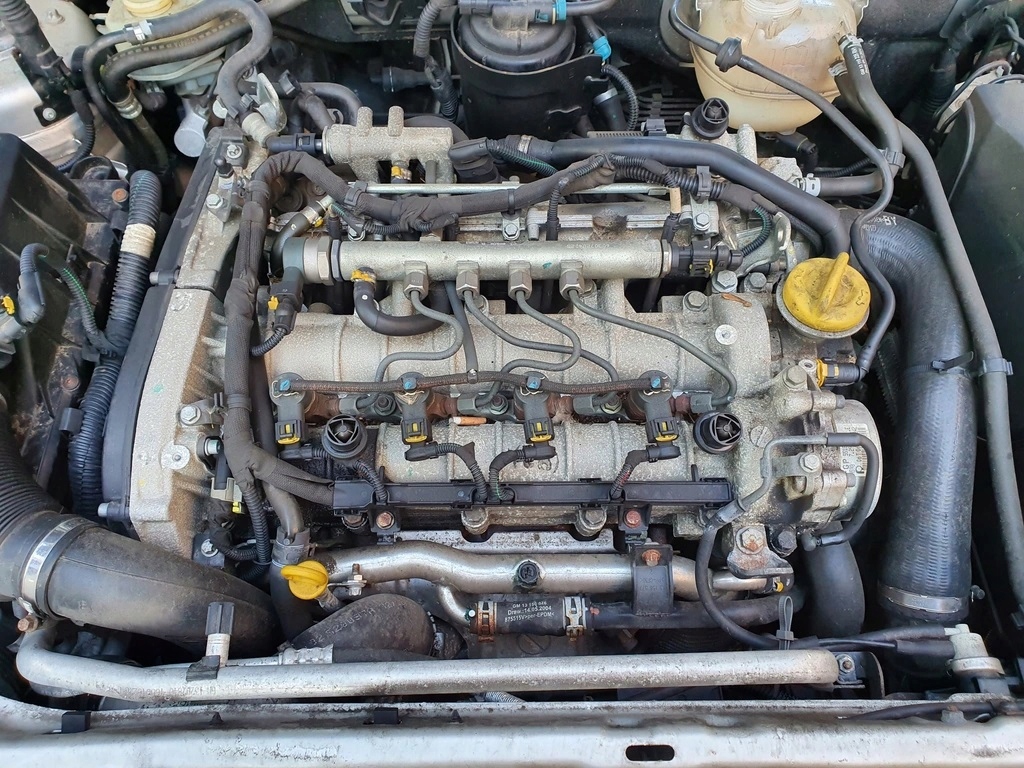 SILNIK OPEL ZAFIRA B 1.9 CDTI Z19DTH KOMPLET - 13401578130 - oficjalne ...