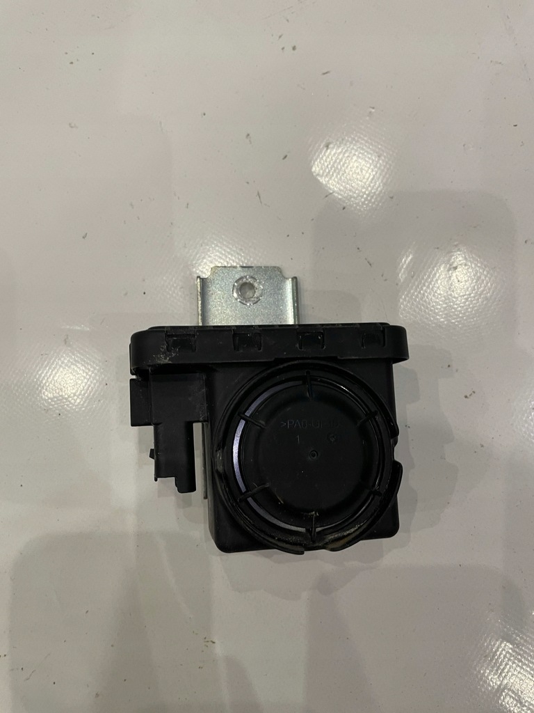 VOLVO XC90 II SYRENA SYGNAL ALARMU 31652388 - 12559821804 - oficjalne ...