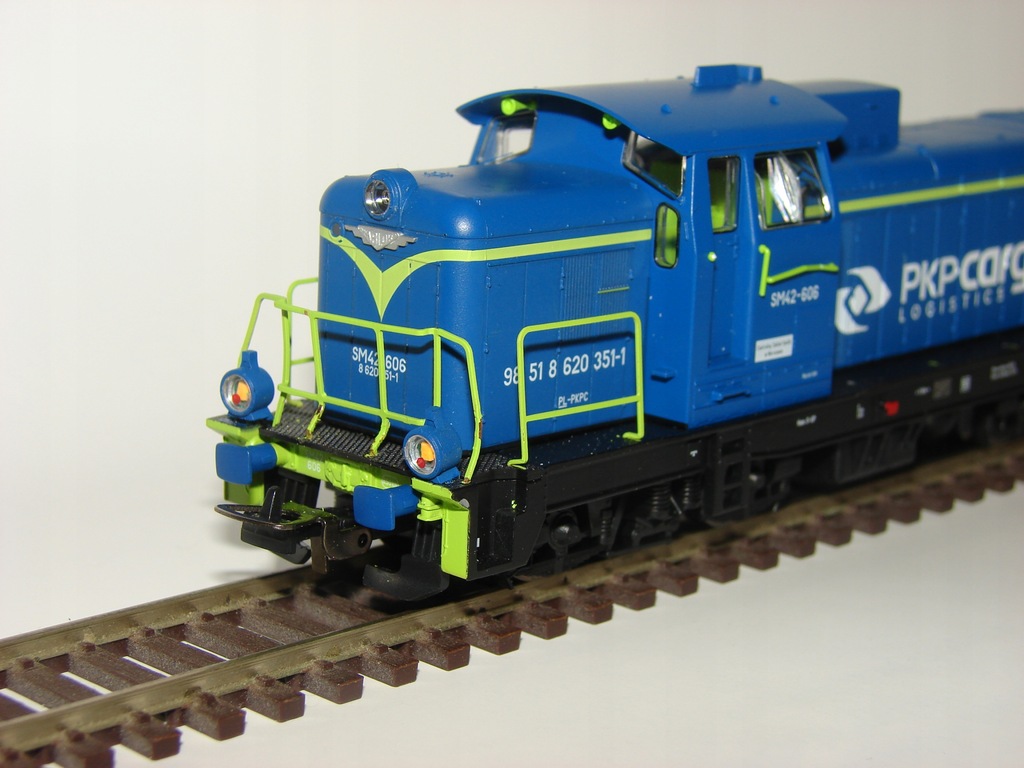 HO- LOKOMOTYWA SPALINOWA SM 42 PKP CARGO PIKO - 12640828148 - oficjalne archiwum Allegro