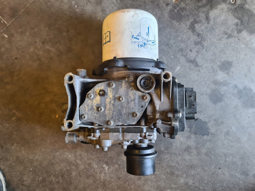 OSUSZACZ POWIETRZA APM VOLVO FH 4 FM 4 - 11928458172 - oficjalne ...