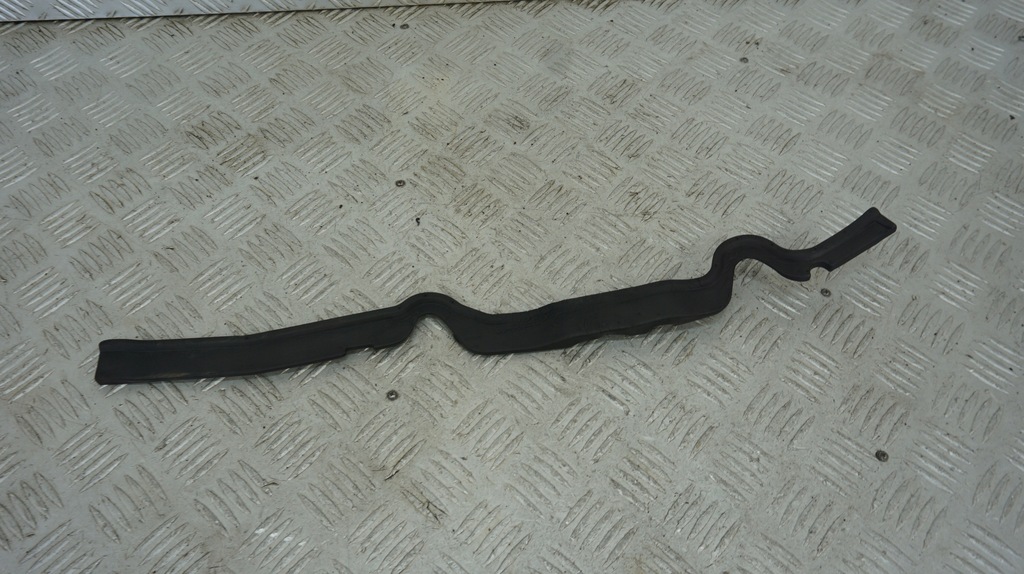 AUDI A6 C7 LIFT USZCZELKA BŁOTNIKA LEWA 4G0823731 - 10837886404 ...