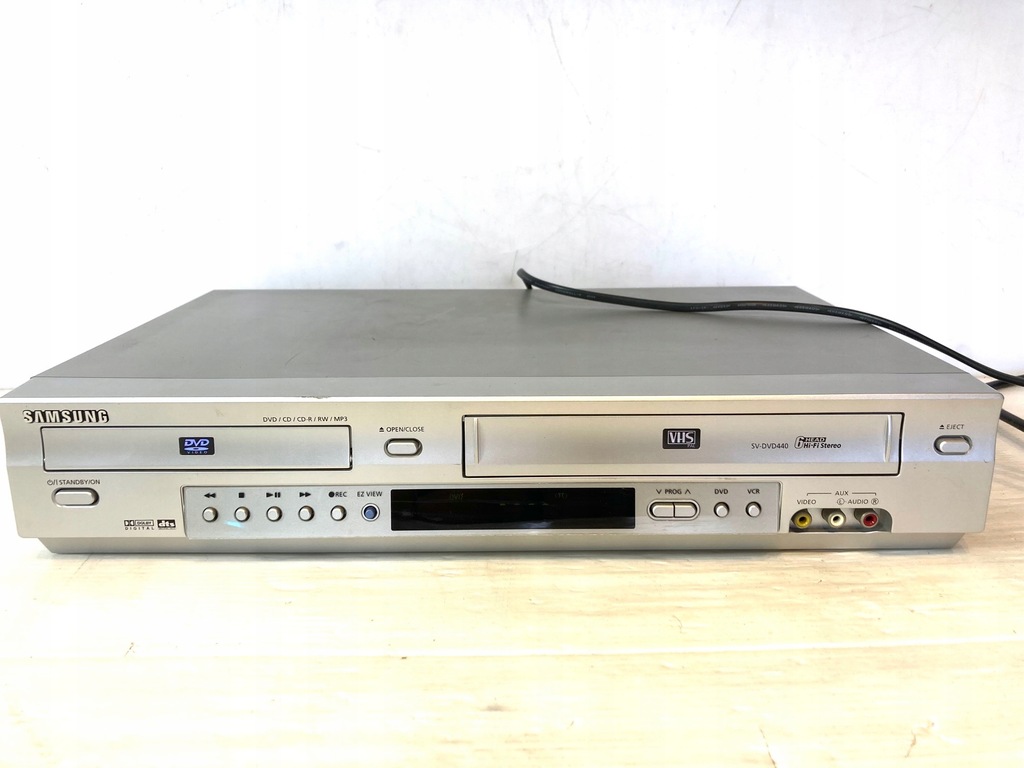 Magnetowid VHS Samsung SV-DVD440 - 14163798294 - oficjalne archiwum Allegro