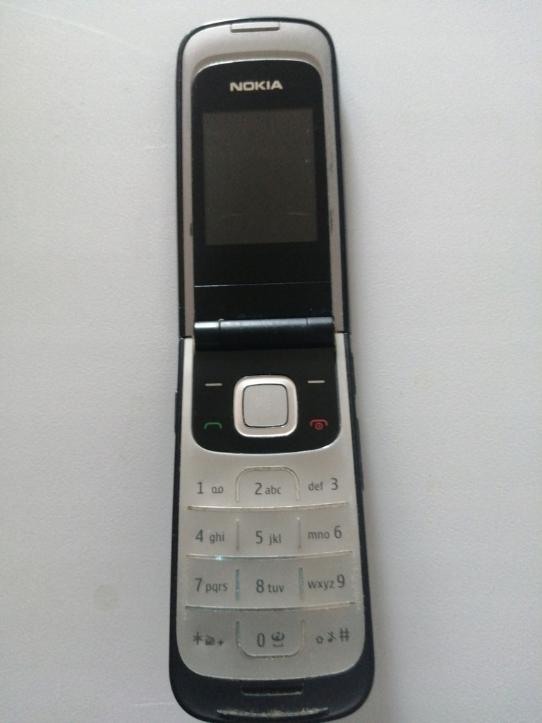 Telefon Nokia-klapkowy, typ-RM-519 + ładowarka. - 12436479905 ...