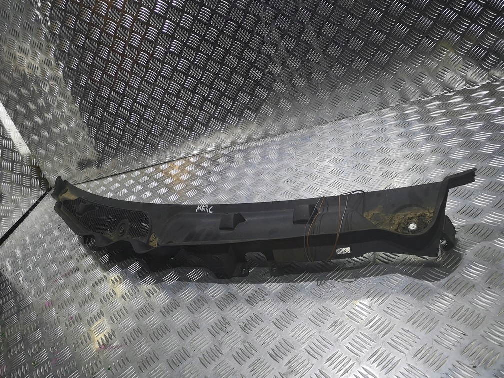 Mercedes C W204 podszybie A2048301713 - 7918470985 - oficjalne archiwum ...