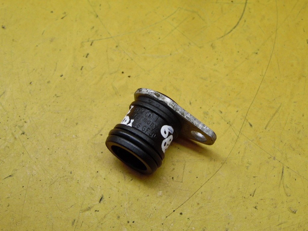 KRÓCIEC UCHWYT A5 A7 3.0TDI CDU 059115185C - 7350242101 - oficjalne ...