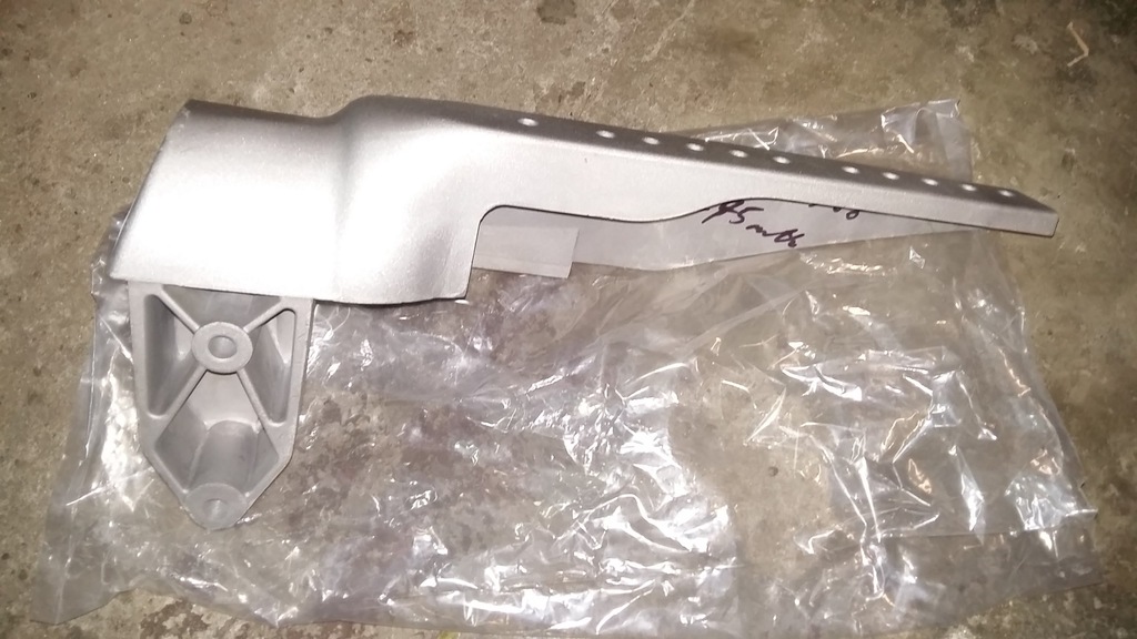 ACTROS MP3 MP2 WSPORNIK MOCOWANIE UCHWYT ZDERZAKA - 6816697467 ...