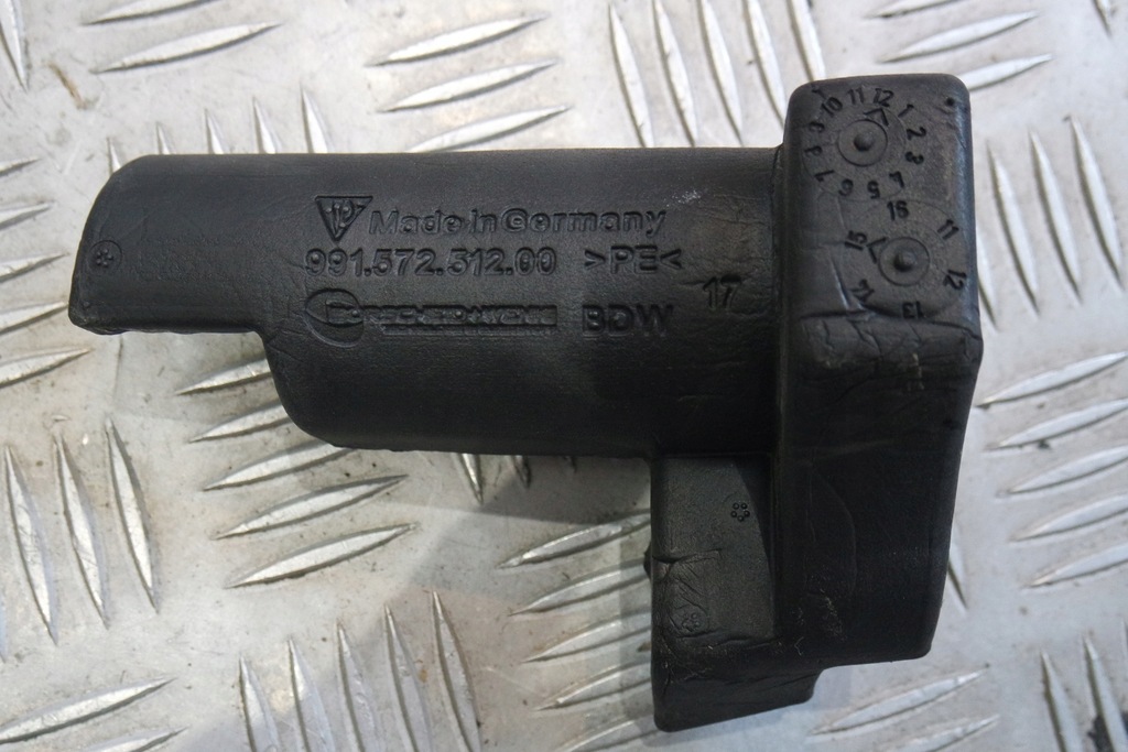 PIANKA WLEWU PALIWA PORSCHE 991 99157251200 - 11711828704 - oficjalne ...