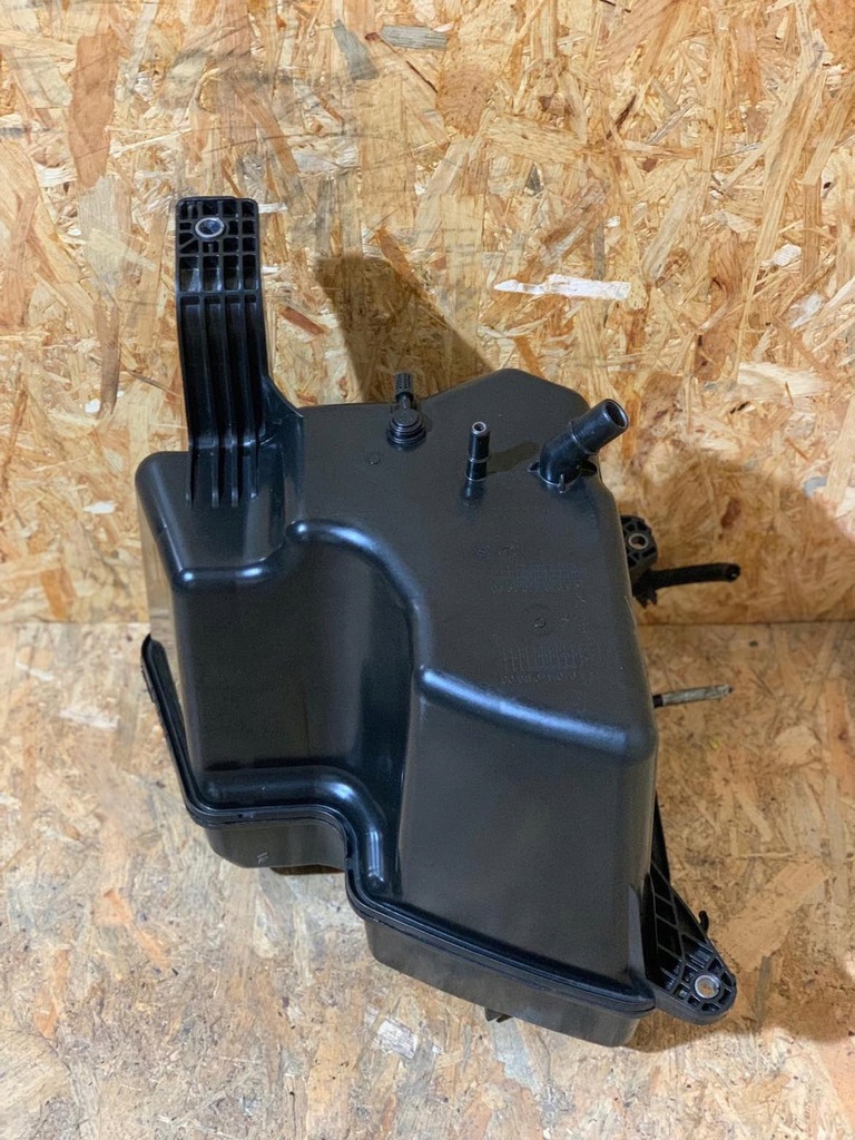 ZBIORNIK ADBLUE SPRINTER W907 W910 A9104700000 - 13173958021 - oficjalne archiwum Allegro