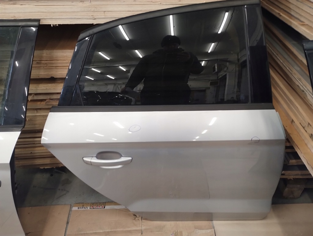 AUDI A3 8V SEDAN USA Drzwi Tył Prawe Keyless LZ7G - W Idealnym Stanie - 15138277992 - oficjalne ...