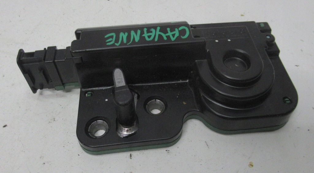 PORSCHE CAYENNE RYGIEL ZAMEK ELEKTRYCZNY KLAPY - 13849333133 ...