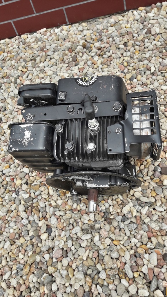 Купить Двигатель Briggs & Stratton Sprint 375: отзывы, фото и ...