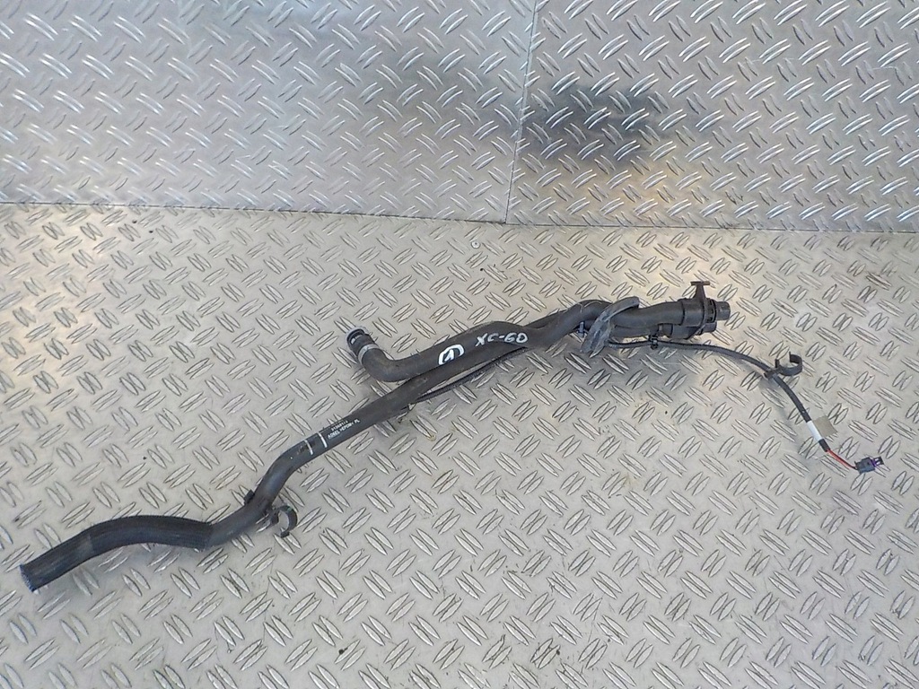 VOLVO XC60 08-17 WĄŻ RURA PRZEWÓD WODY - 12273281231 - oficjalne ...