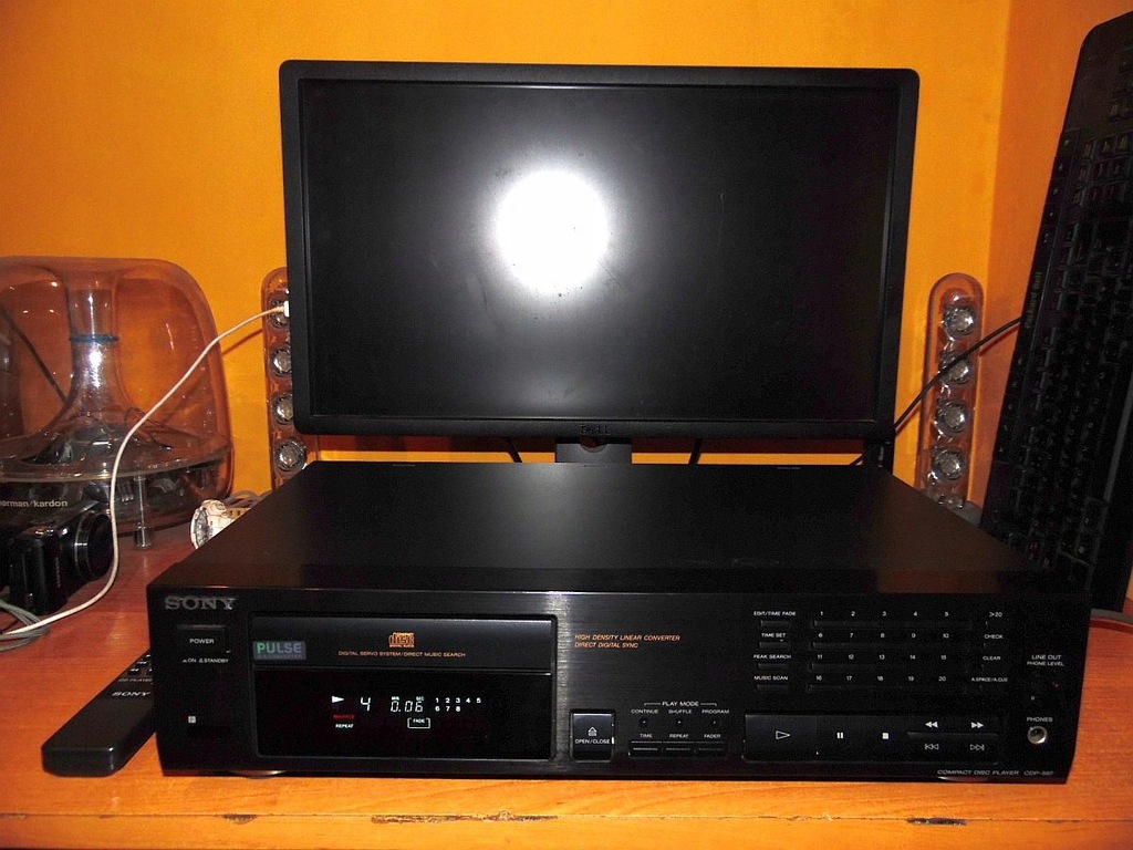 Odtwarzacz CD Sony CDP-597 Laser KSS-240A pilotem! - 10839330214 - oficjalne archiwum Allegro