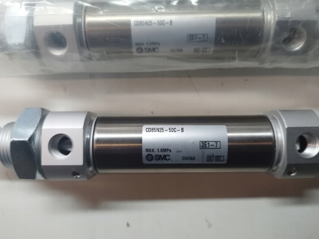 Siłownik pneumatyczny SMC CD85N25-50C-B - 13139900426 - oficjalne archiwum Allegro