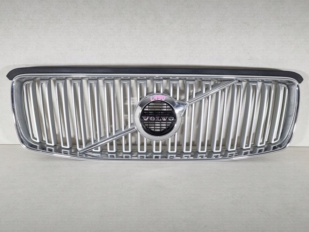 VOLVO XC90 II ATRAPA GRILL PRZÓD ORYG JASNY IGŁA - 13112059137 ...