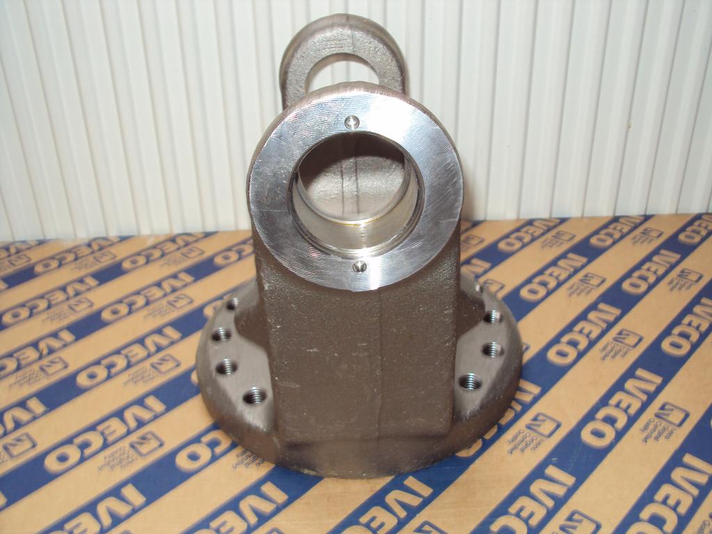 WSPORNIK ZWROTNICY IVECO TRAKKER 42103347 * - 7532251251 - oficjalne ...