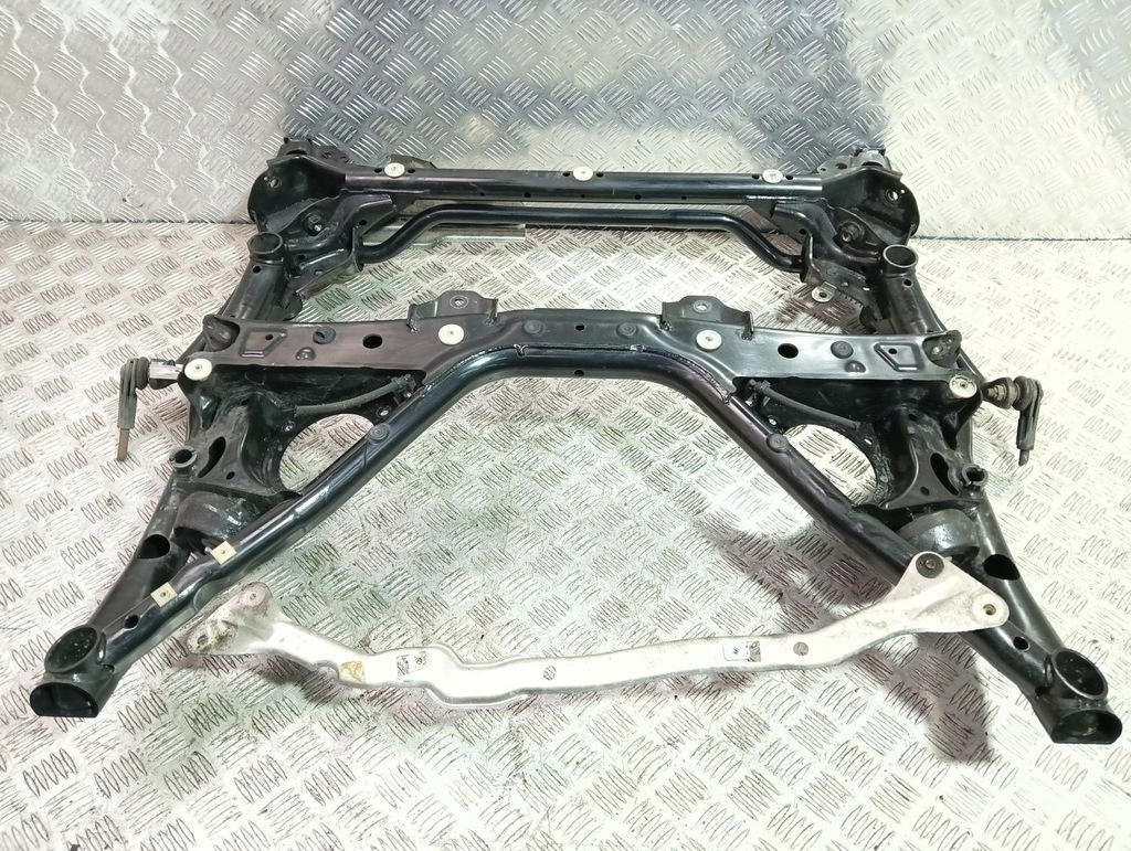SANKI WÓZEK KOŁYSKA TRAWERS BMW F30 LIFT (2015-2018) - 15229578825 - oficjalne archiwum Allegro
