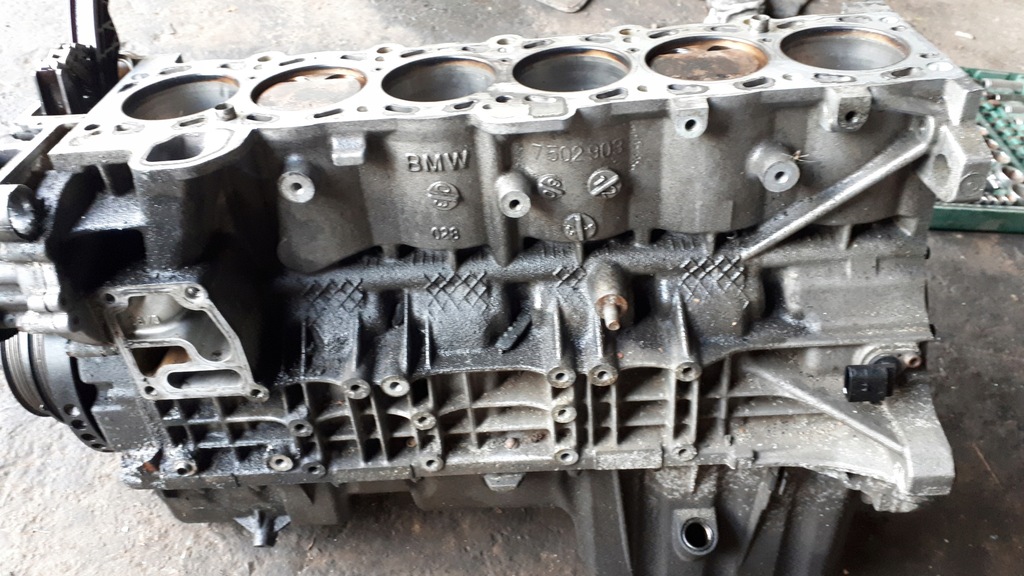 BLOK SILNIKA WAL BMW E46 2.2B M54B22 - 10500303089 - oficjalne archiwum ...