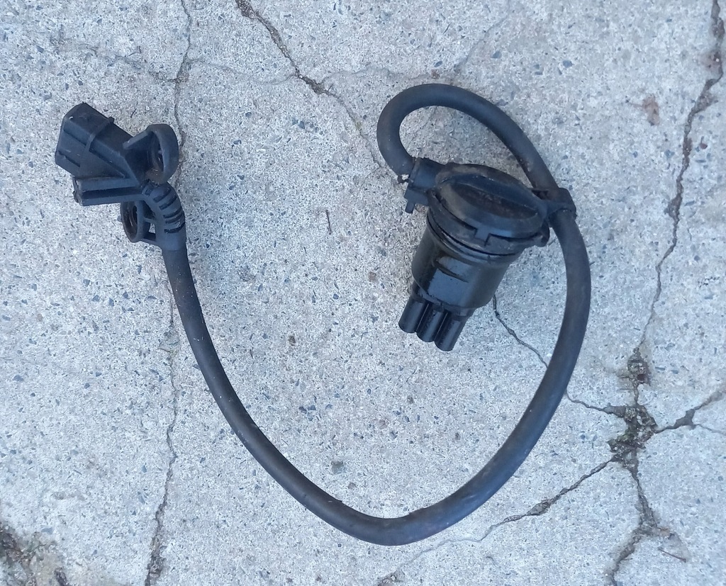 AUDI 80 B4 B3 CZUJNIK WSTECZNEGO SKRZYNI BIEGÓW - 11486263960 ...