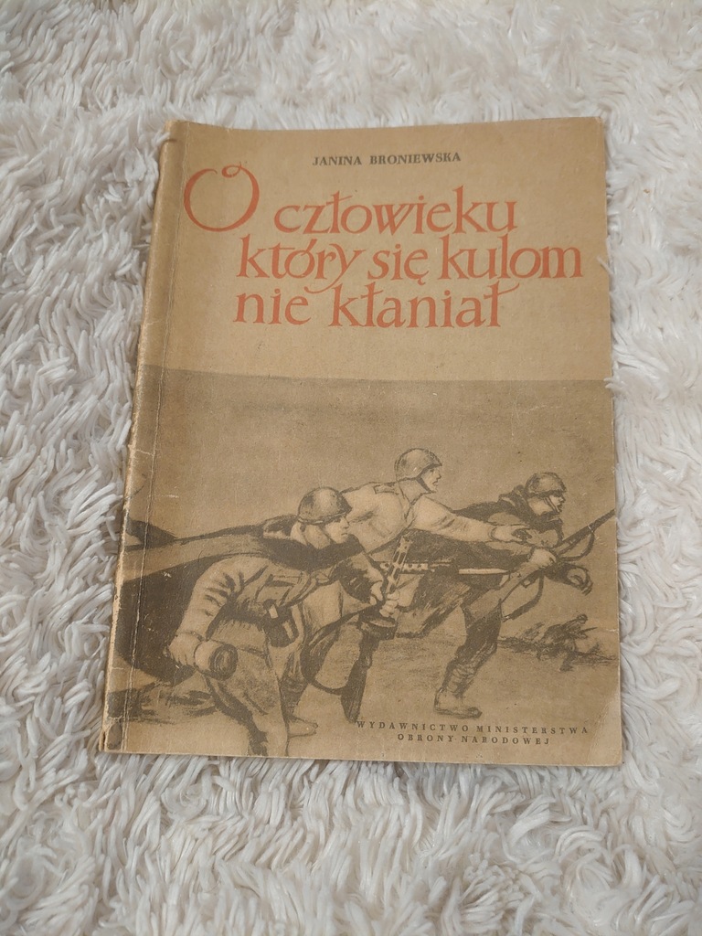 O Człowieku Który Się Kulom Nie Kłaniał - 11983031031 - oficjalne ... O Człowieku Który Się Kulom Nie Kłaniał - 11983031031 - oficjalne ...