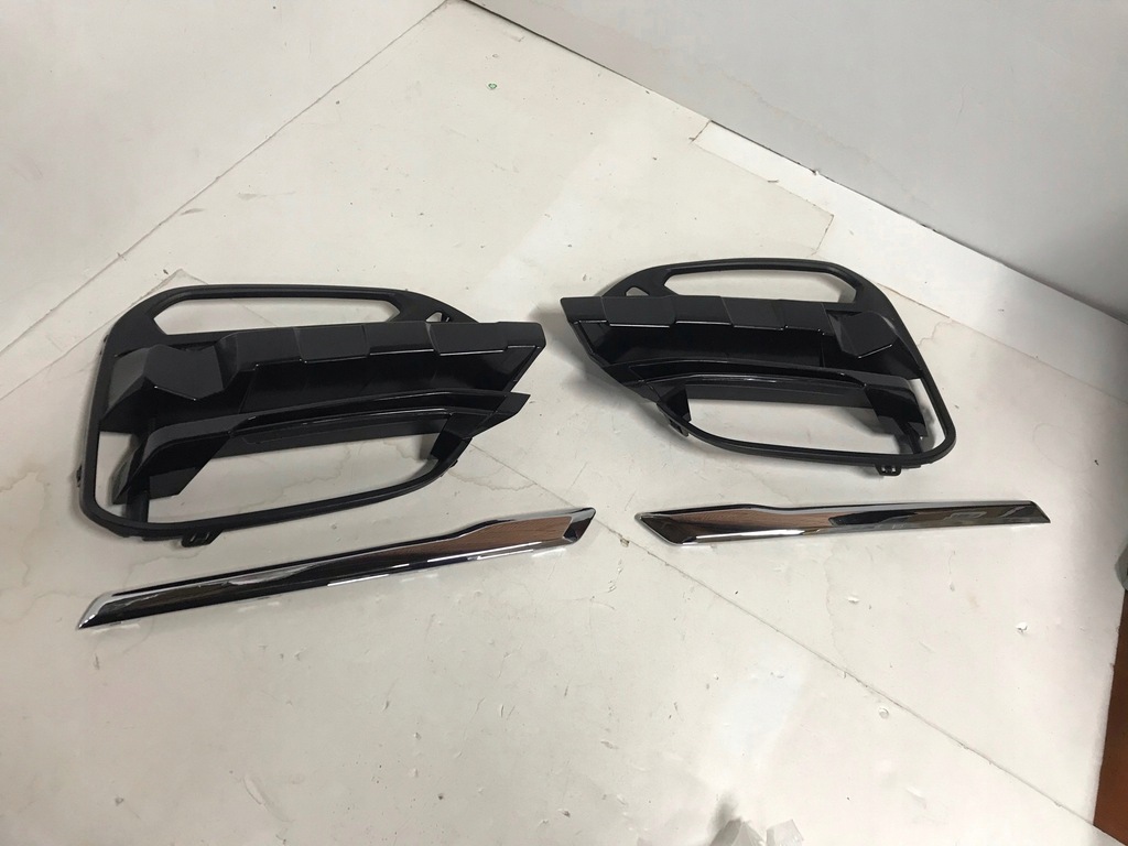 BMW X3 X4 G01 G02 kratka boczna zderzaka - 10686021575 - oficjalne ...