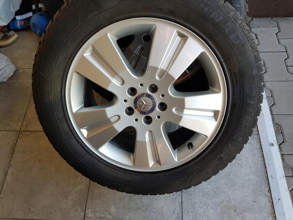 MB Oryginale Felgi Aluminiowe oponami 18 ML W164 - 8247712913 - oficjalne archiwum Allegro