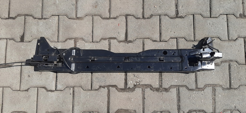 VOLVO XC40 II PAS GÓRNY WZMOCNIENIE ŚLĄSK - 9201219210 - oficjalne ...