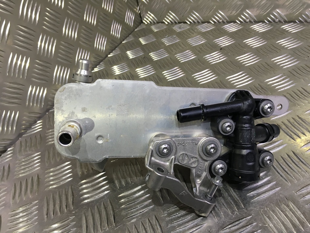 BMW F25 F30 F36 CHŁODNICZKA OLEJU SKRZYNI 8514515 - 6628125526 ...