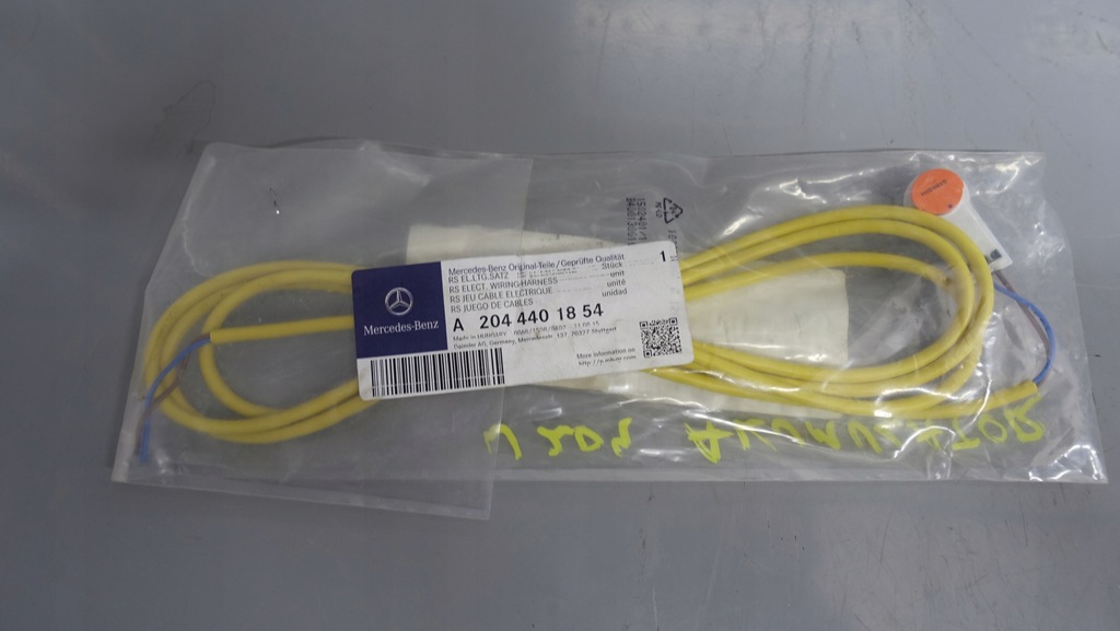 Mercedes Kabel Wiązka AKUMULATOR KLEMA A2044401854 - 9818947723 ...