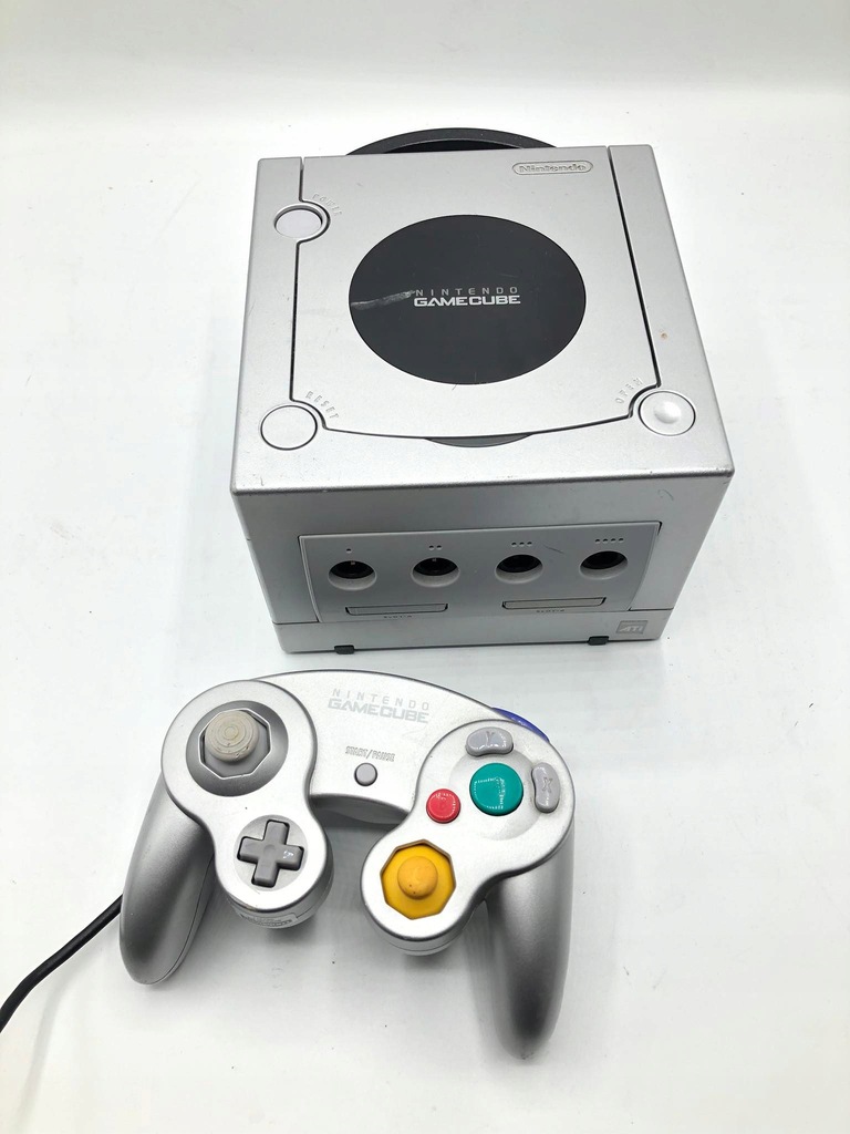 Konsola Nintendo GameCube + Pad - 13033657836 - oficjalne archiwum Allegro
