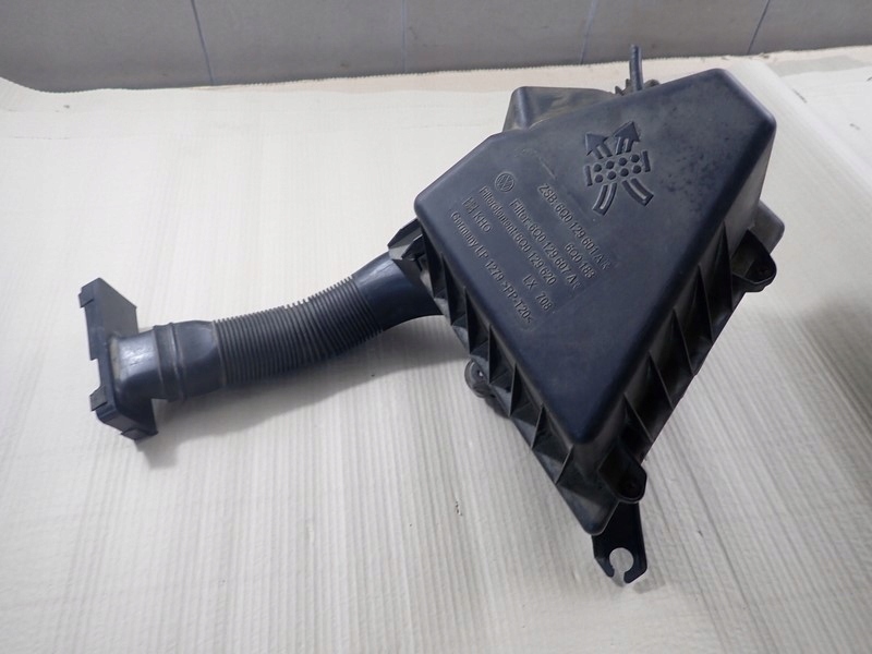 OBUDOWA FILTRA POWIETRZA SKODA FABIA II 1.4TDI 09R - 8384042323 ...