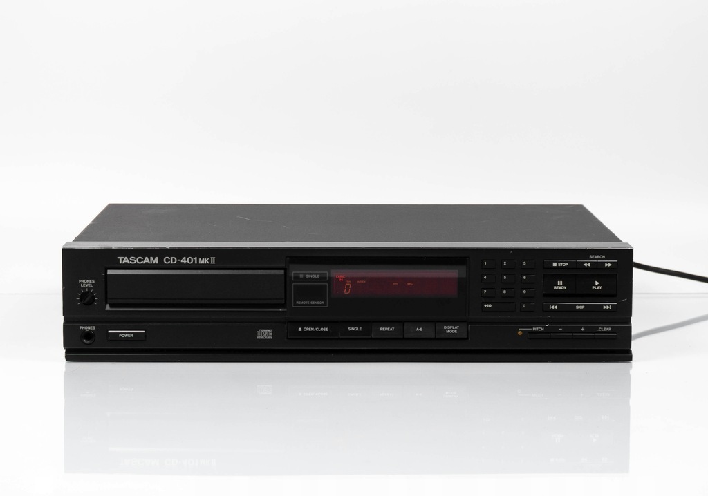 Купить CD-проигрыватель TASCAM CD-401 MK II: отзывы, фото и характеристики на Aredi.ru (8798568988)