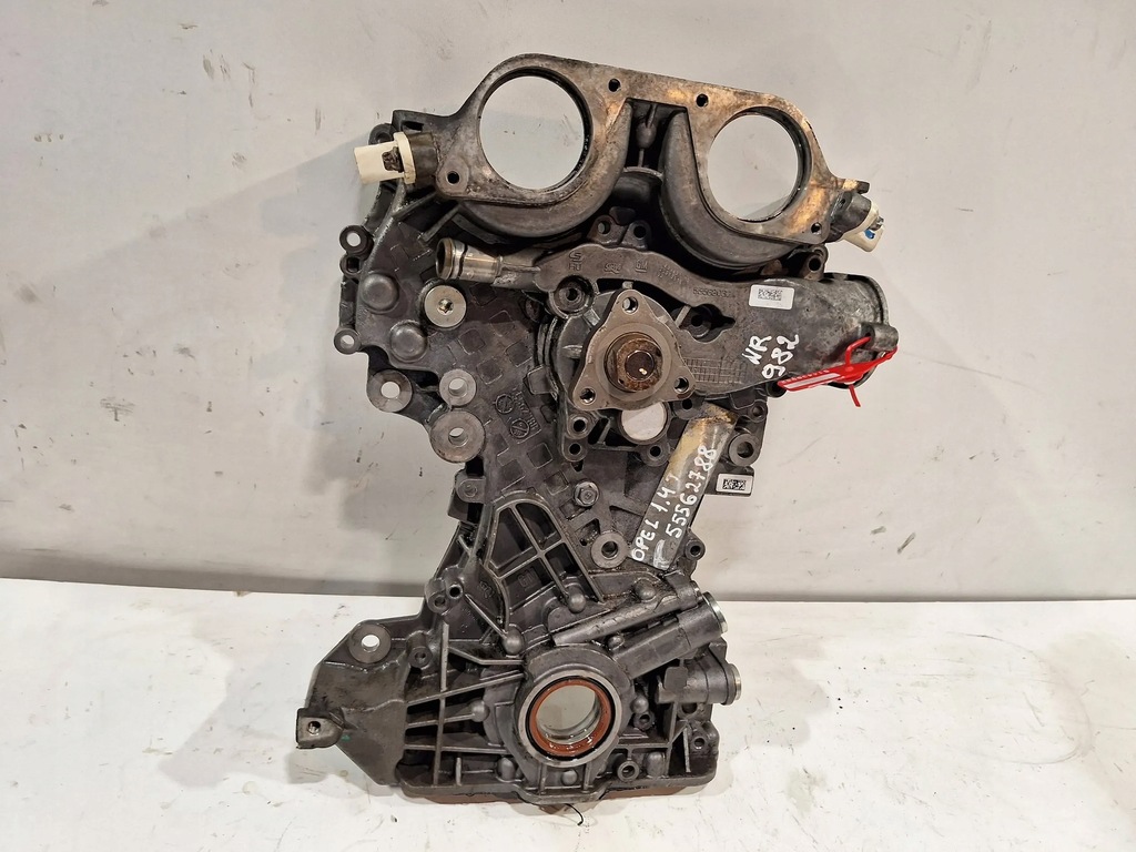 Pompa oleju obudowa rozrządu 55562788 Opel Corsa D 1.4 16V A14XER - 15512249940 - oficjalne ...