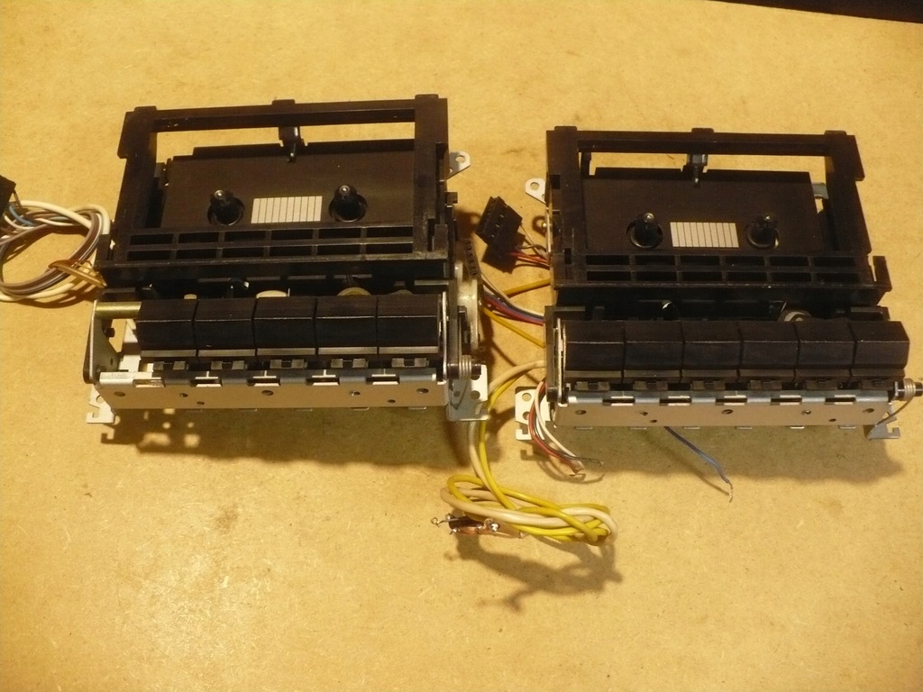 DWA MECHANIZMY GIKEN DO MAGNETOFONÓW MDS 456 UNITRA DIORA RADMOR 5430 ...