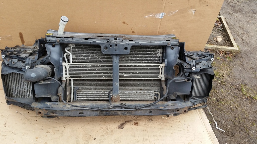 VW TOUAREG 3.0 TDI PAS PRZEDNI CHŁODNICE - 13503096156 - oficjalne ...