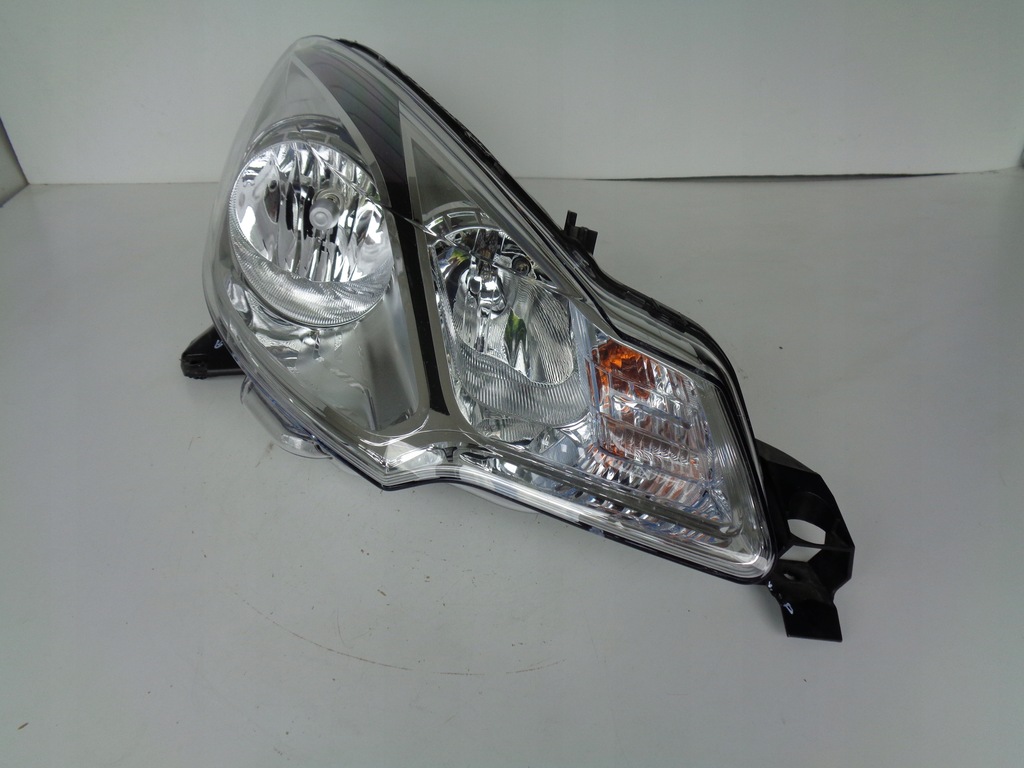 LAMPA PRAWA REFLEKTOR CITROEN C3 DS3 09-16 - 13834303084 - oficjalne ...