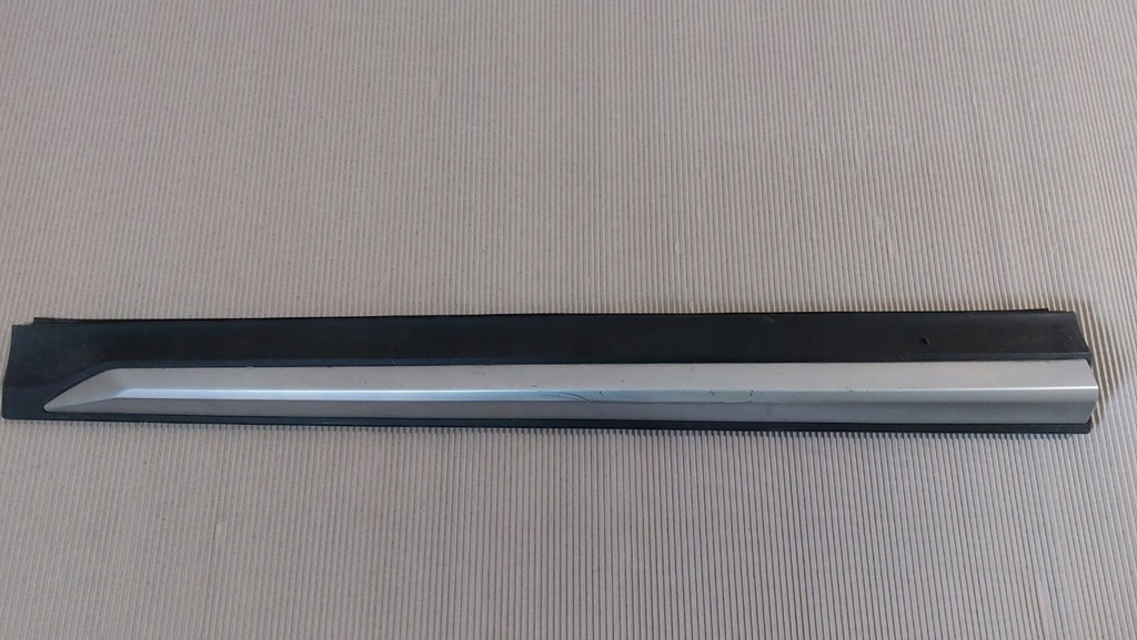 BMW X3 F25 X4 F26 (2010–2017) Listwa Drzwi Prawy Przód 7352556 ...