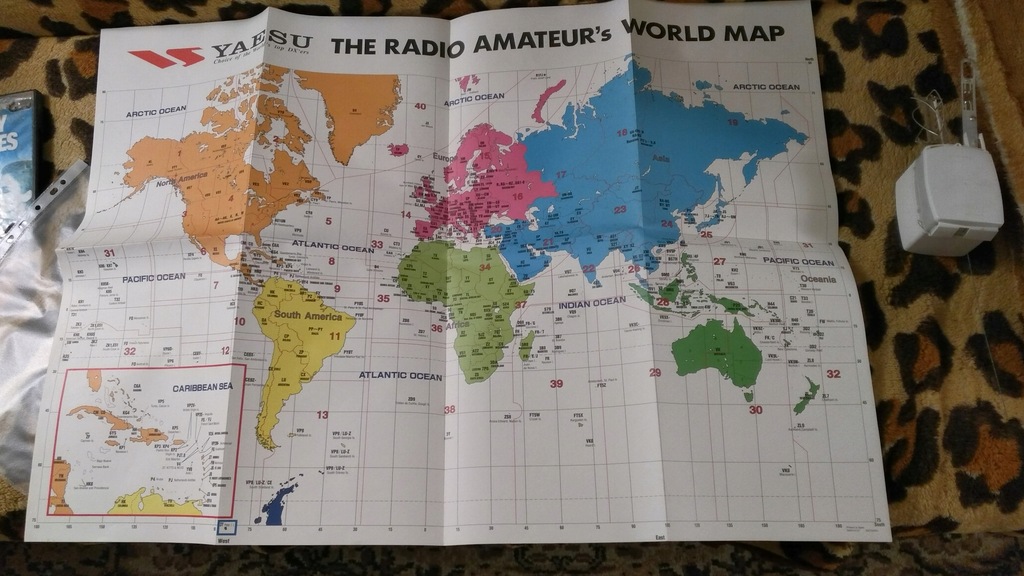 YAESU THE RADIOAMATEUR'S WORLD MAP+Radiosonda itp - 12039766134 ...