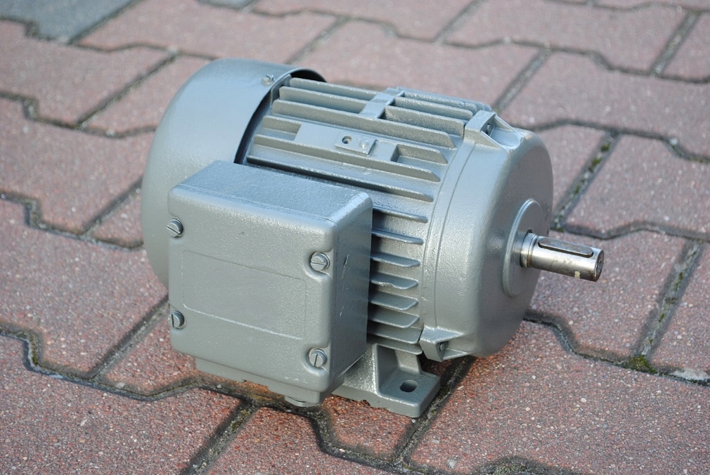 Silnik elektryczny 0.75kw. 1390obr./min.. - 13273061991 - oficjalne archiwum Allegro